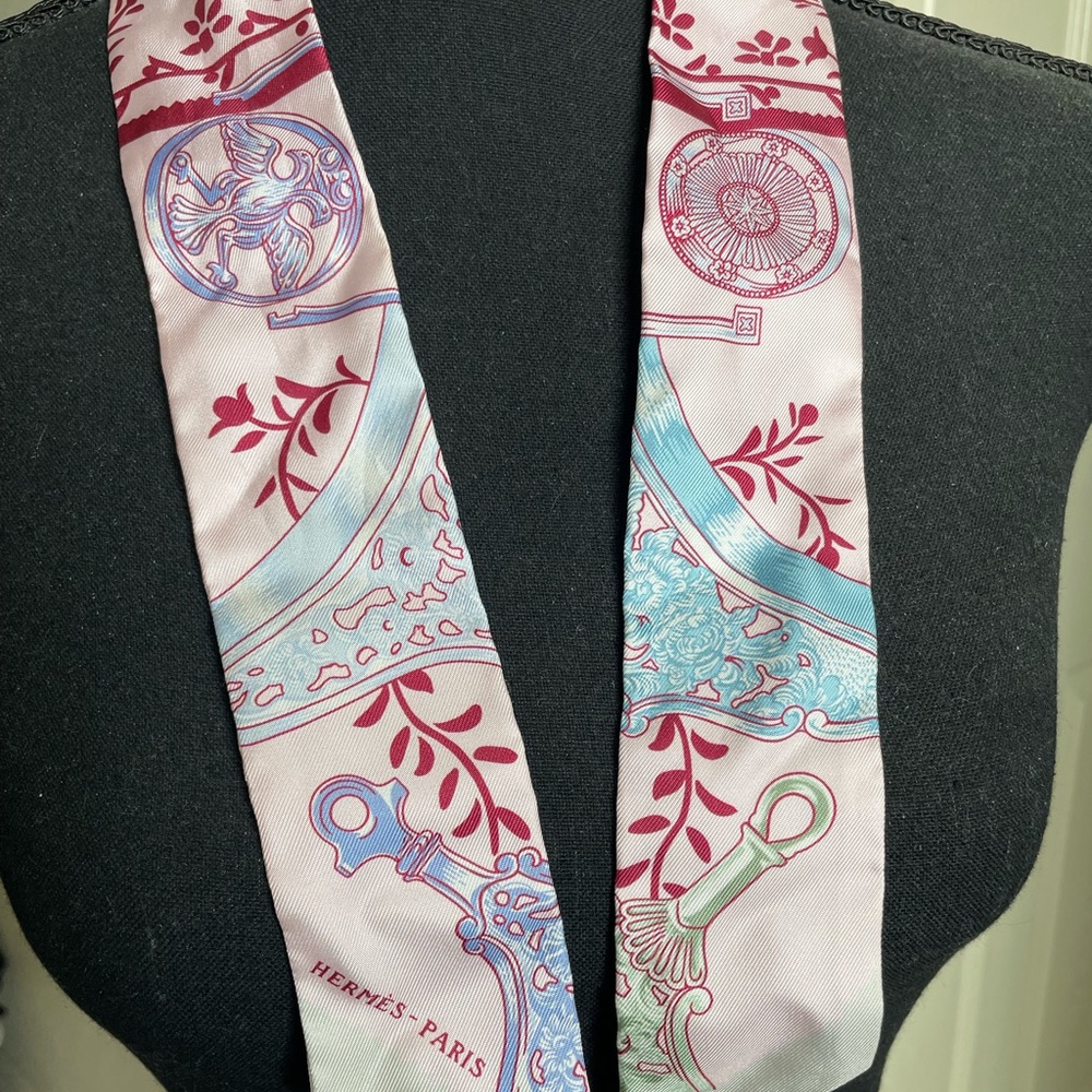 Vintage Hermes Twilly Scarf With Box. - Gem